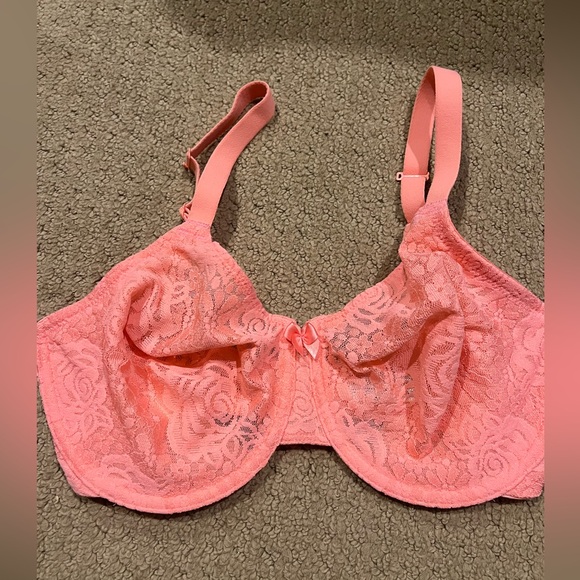Wacoal | Intimates & Sleepwear | Wacoal Peach Lace Bra Size 32ddd ...